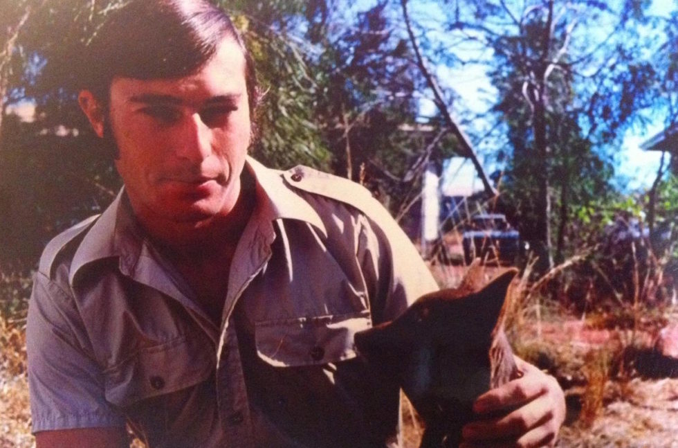 Dr Rick Fenny releases autobiography of Red Dog Vet chronicles ...